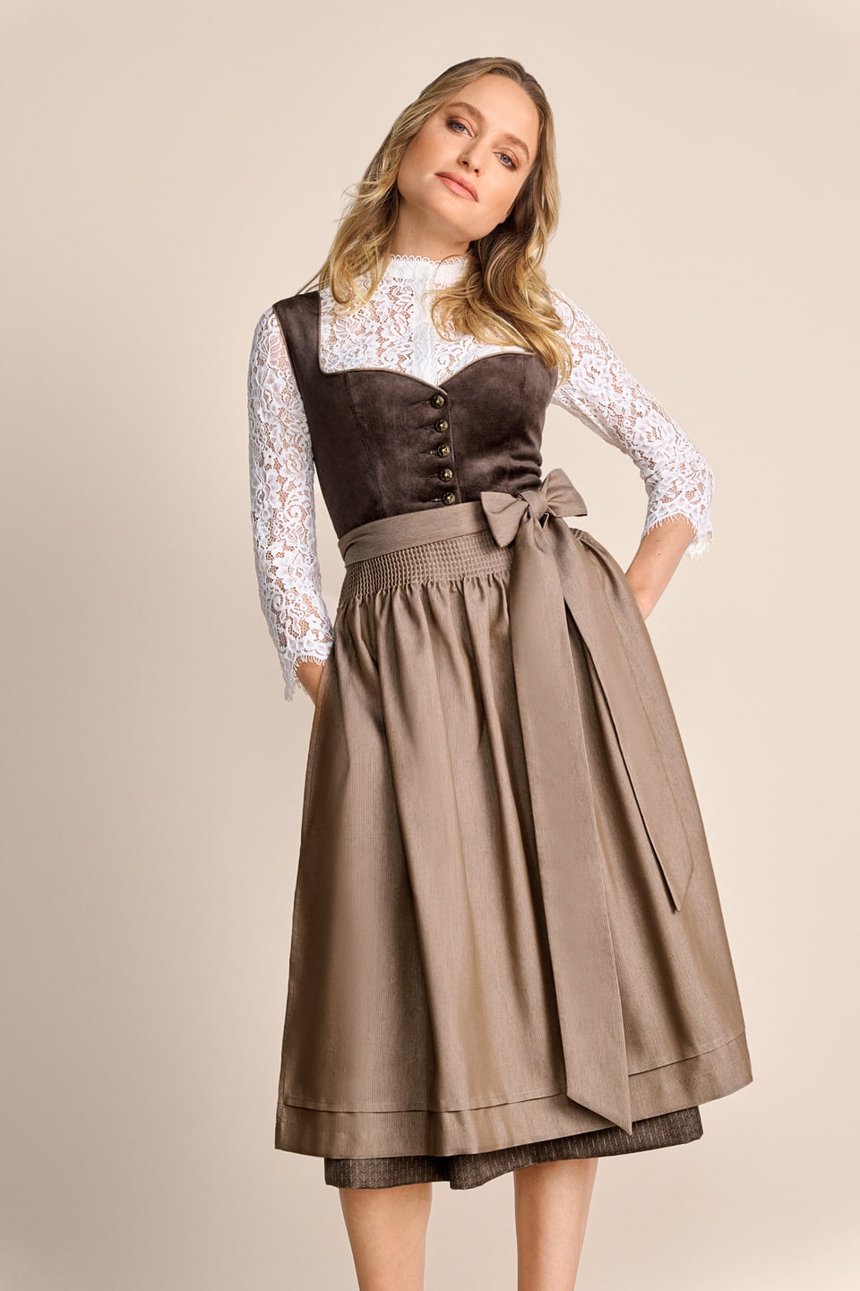 Dirndl kaufen » Entdecke die schönsten Dirndl 2026!